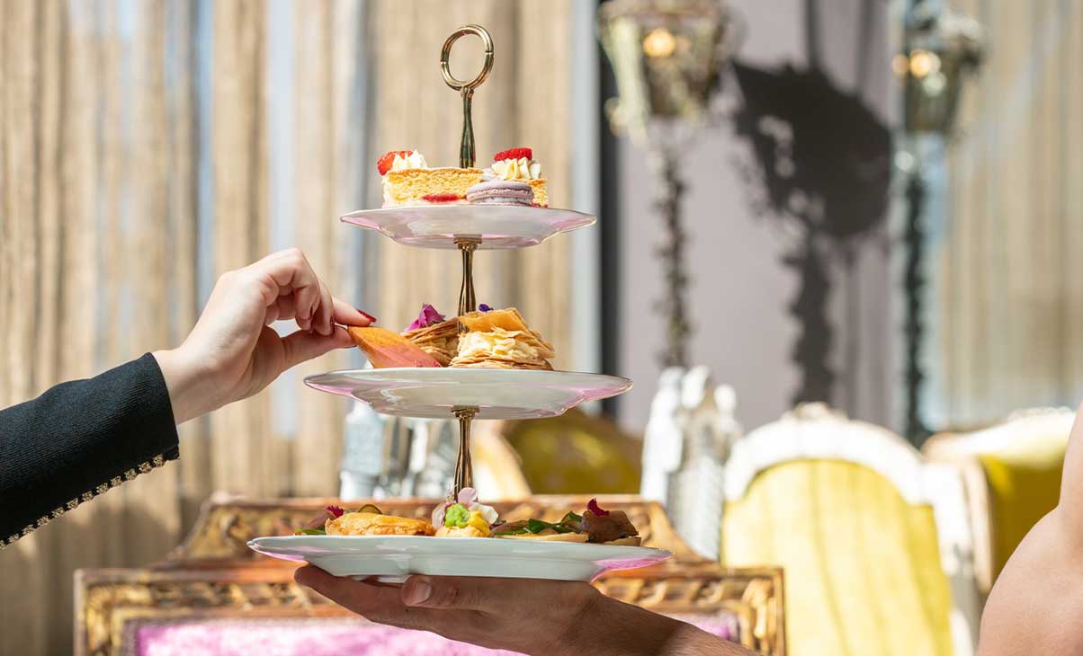 Hippopotamus – Pour Your Art Out High Tea | Visa Wellington On a Plate